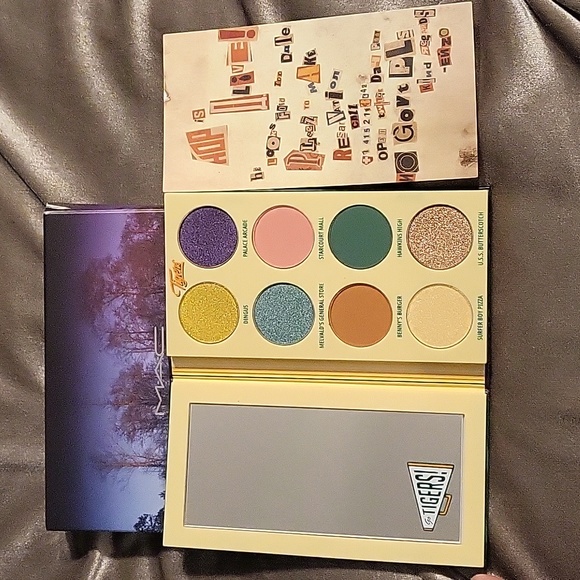 MAC Cosmetics | Makeup | Mac Stranger Things Hawkins High Eyeshadow ...